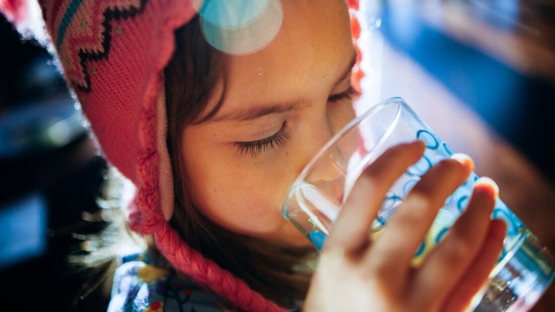 Dricka vatten kan vara extra viktigt på vintern - forskning.se