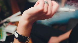 Vejp och vitt snus – hur farligt är det nya nikotinet? - forskning.se