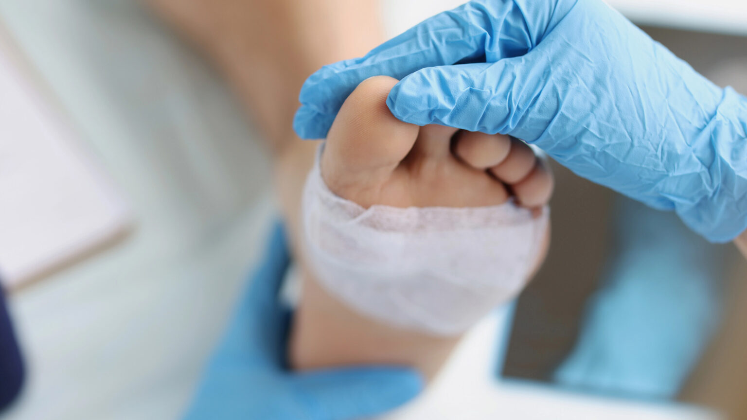 Ny syntetisk peptid slår mot multiresistenta bakterier - forskning.se